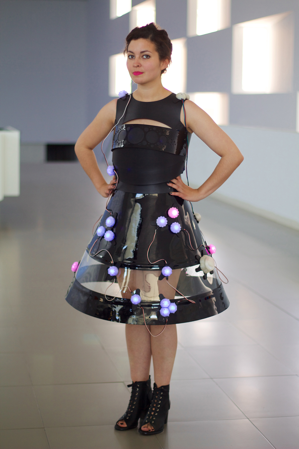 Telefónica R&D Unveils First ‘Smart Dress’ Prototype