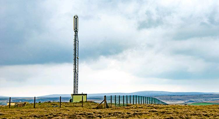 O2, Three and Vodafone to Build Shared Mobile Masts to Boost Rural ...