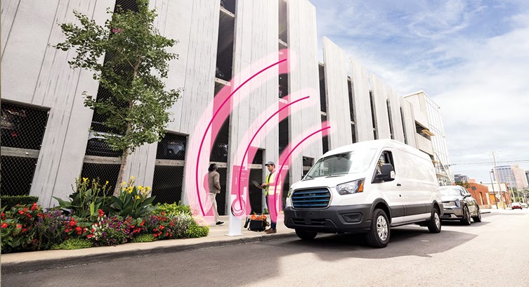 T-Mobile, Miller Electric Connect AVs in Jacksonville via Private 5G