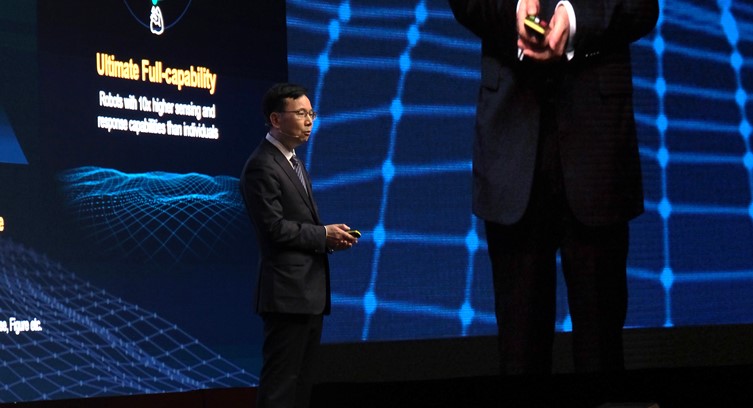 Huawei's Yang Chaobin Delivers Keynote Address Exploring 5.5G for Mobile AI