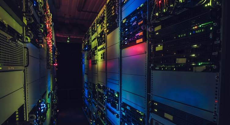 Foxconn, Zettabyte to Revolutionize AI Data Centers with Energy ...