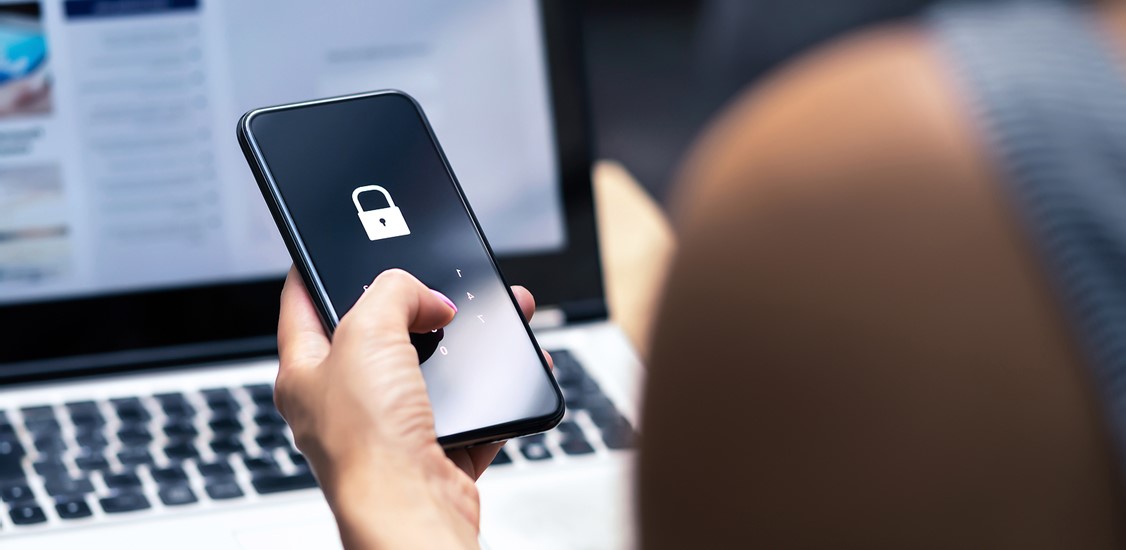 How to Identify and Protect Yourself from Online Scams